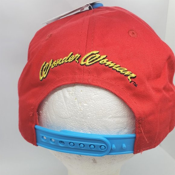 DC Comics | Accessories | Nwt Wonder Woman Snapback Baseball Hat ...
